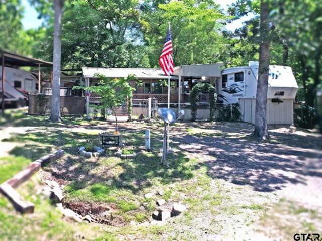 6435 N FM 17 # 146 147, Yantis, TX 75497