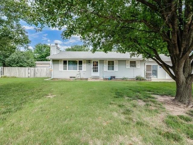 6435 N Wendell St, Park City, KS 67219