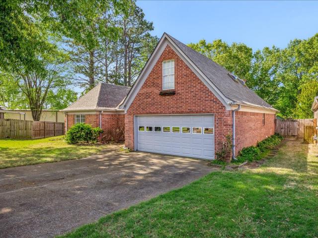 6435 gillia cir s