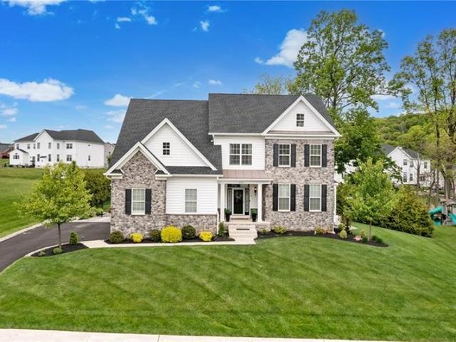 6436 Fox Glove Ln, Upper Saucon Township, PA 18034