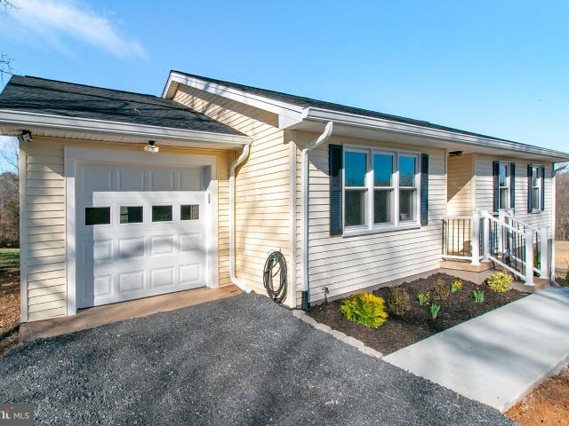 6437 Jeffersonton Rd, Jeffersonton, VA 22724 | MLS #VACU2012 | Compass