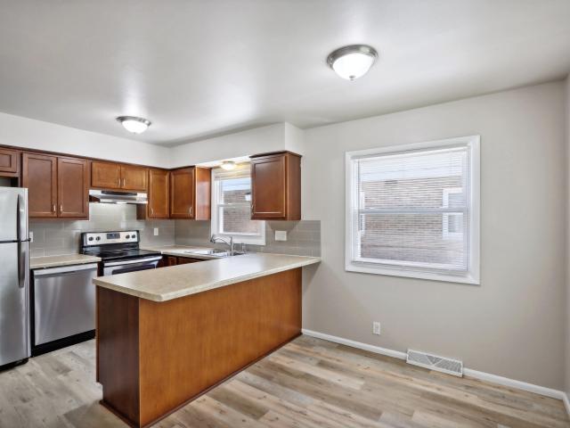 6437 Powell Pl, Unit 6439