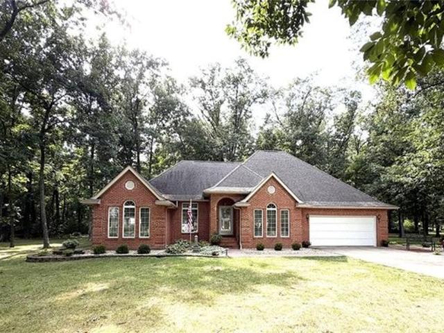 6437 Timber Lane Dr, Mascoutah, IL 62258