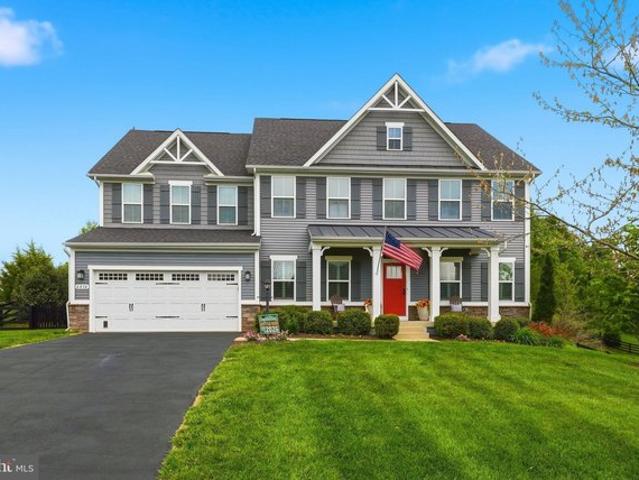 6438 Bob White Dr, Warrenton, VA 20187