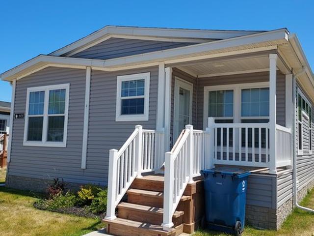 6438 Hamlet Way, Fenton, MI 48430