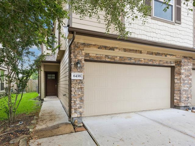 6438 Stoney Creek Drive