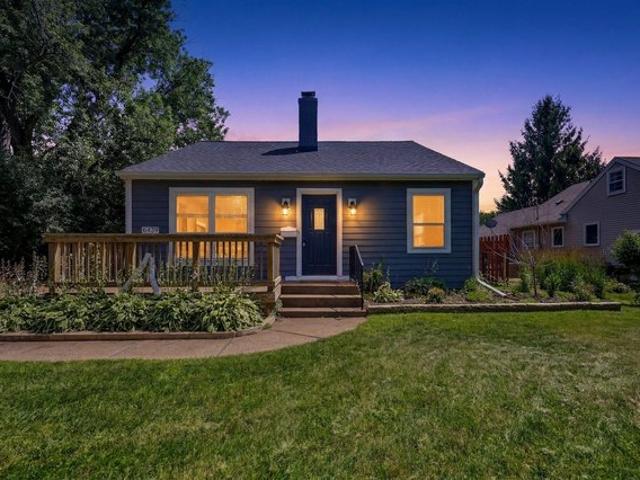 6439 Olympia St, Golden Valley, MN 55427