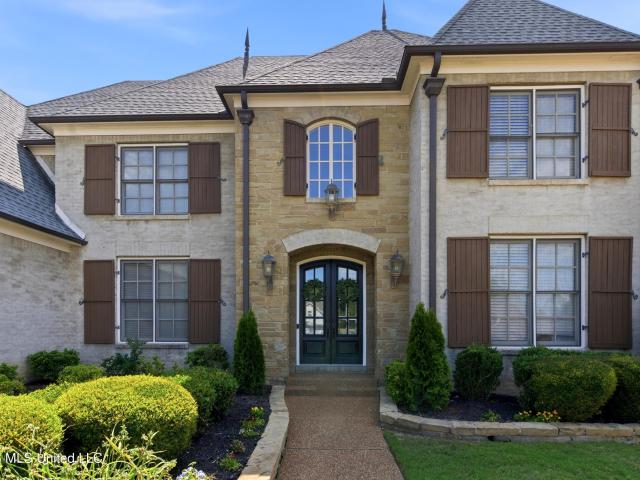 6439 Cody Cove