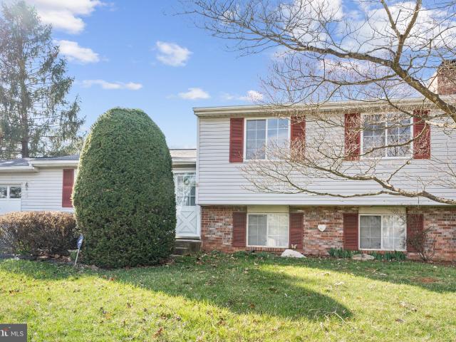 6439 Lancaster Dr, Warrenton, VA 20187 | MLS #VAFQ2021