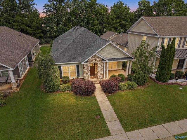 6439 Lincoln Park Pl NW, Huntsville, AL 35806