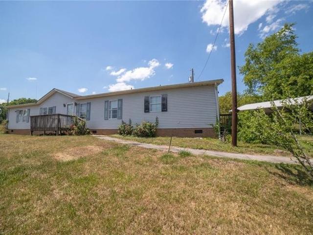 6439 Wilkes Yadkin Rd, Ronda, NC 28670