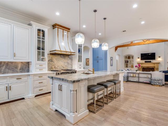 6430 Stefani Drive