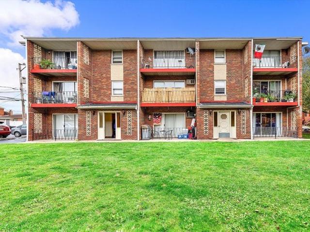 6430 W 64th Pl, Chicago, IL 60638