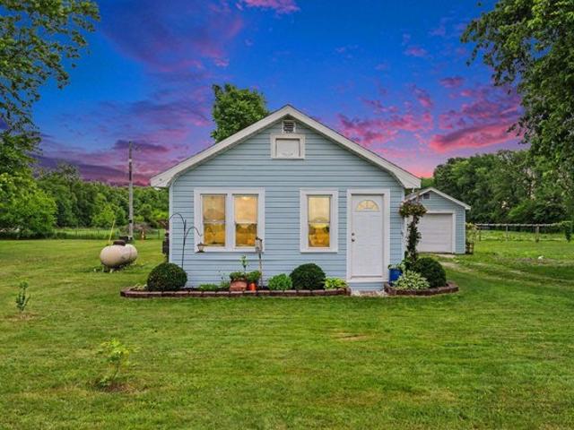 64311 Lutz Rd, Constantine, MI 49042