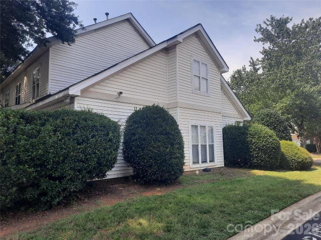 6431 Mallard View Lane