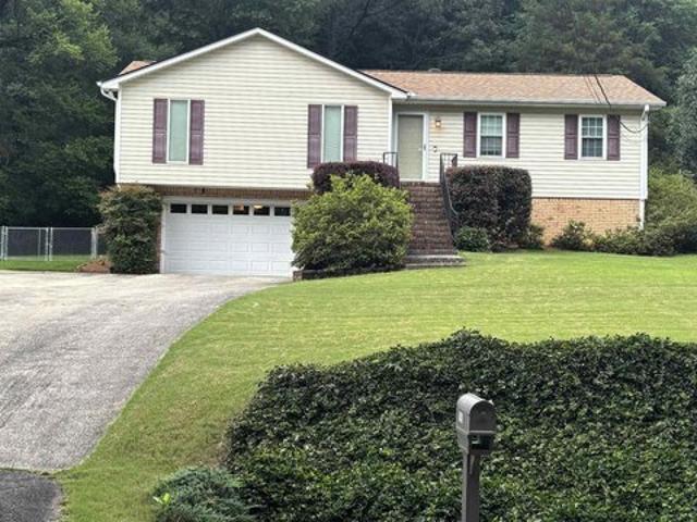 6431 Tyler Loop Rd, Pinson, AL 35126