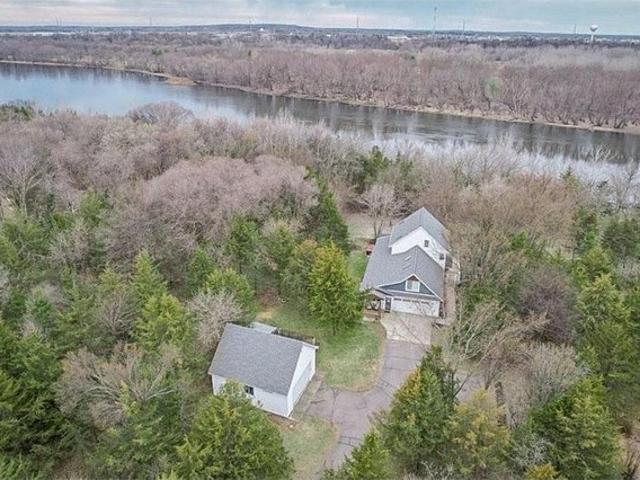 6431 th St SE, Clear Lake, MN 55319