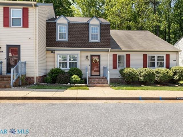 6432 Village Woods Ct, Hayes, VA 23061