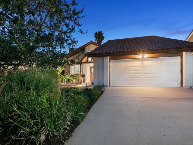 6433 La Paloma St