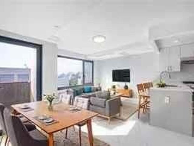 643 5th Ave Unit 3A, Brooklyn, NY 11215