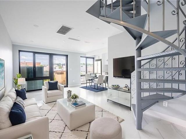 643 5th Ave Unit 6C, Brooklyn, NY 11215