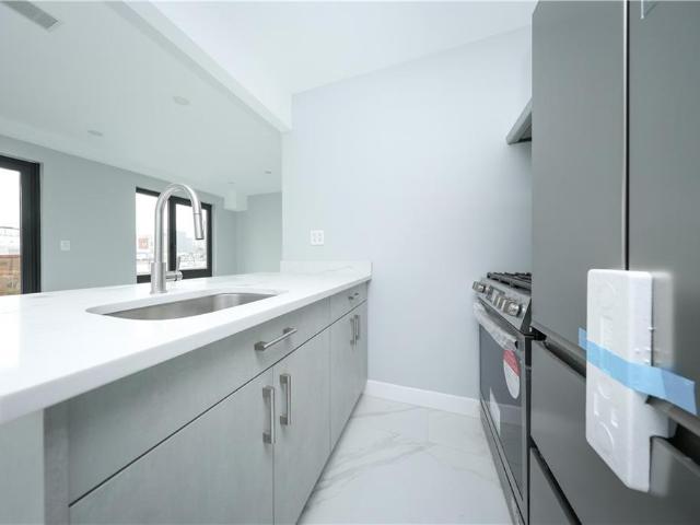 643 5th Avenue # 3C