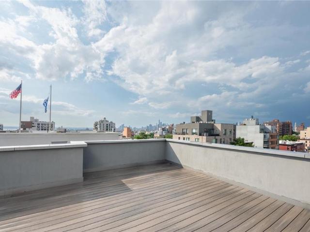 643 5th Avenue, Unit 5C