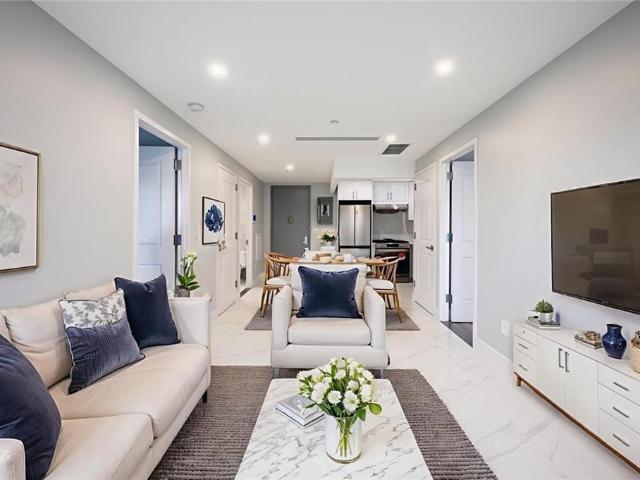 643 5th Avenue, Unit 5D | Compass
