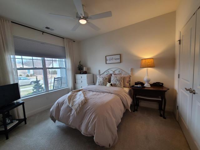 643 Cadence Cir