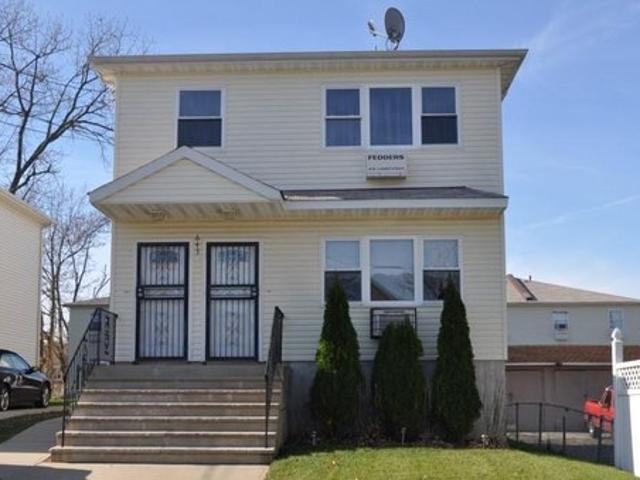 643 Beach 67th St, Arverne, NY 11692