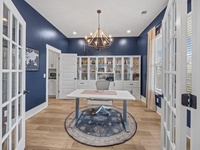 643 Blueway Ave, Summerville, SC 29486 | MLS #26005