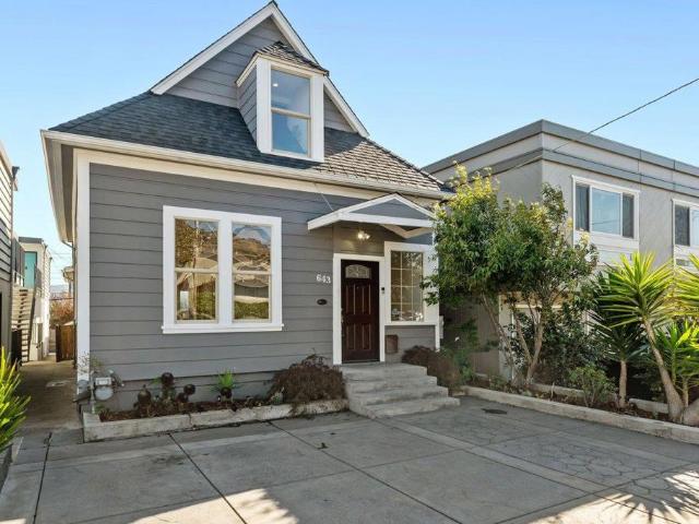 643 Grand Avenue