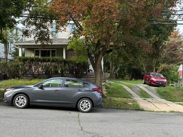 643 Deacon Street