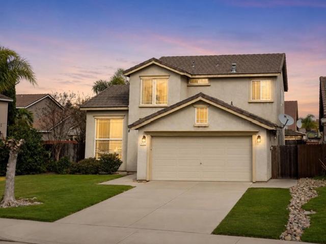 643 E Springer Dr, Turlock, CA 95382