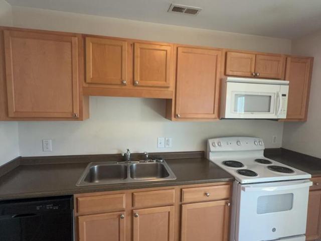 643 Fowler Manning Road # 20