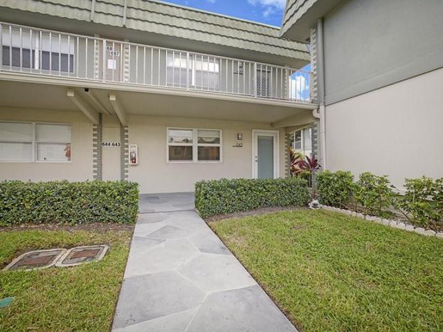 643 Flanders N, Delray Beach, FL 33484