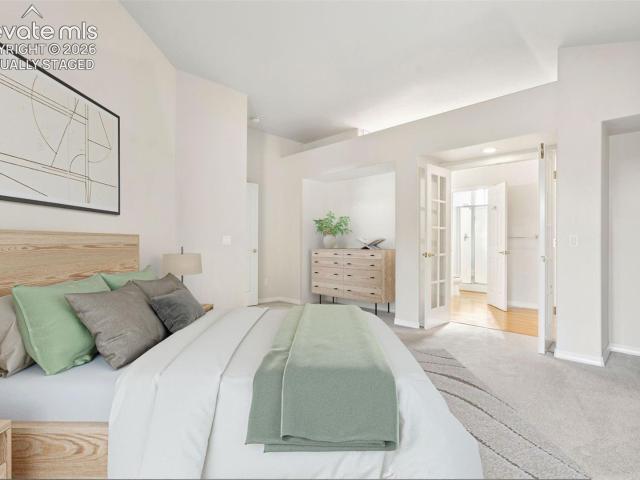 643 La Bourgade Point
