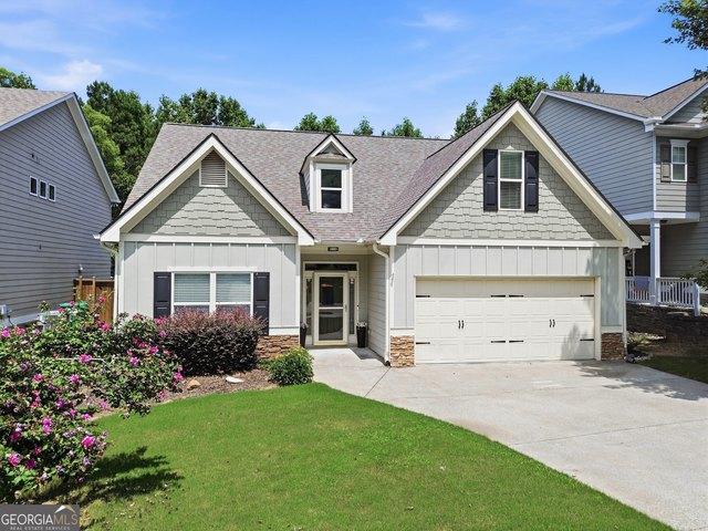 643 Royal Crest Ct, Canton, GA 30115