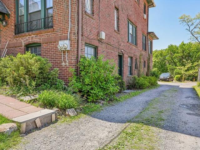 643 Warburton Ave, Yonkers, NY 10701