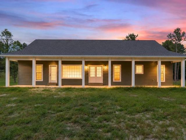 643 Tall Pine Rd, Viola, AR 72583