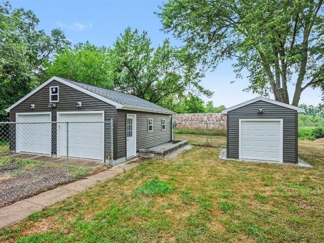 6444 Lovers Lane
