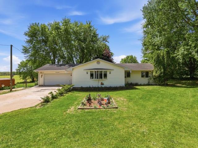 6446 th Ave, Hartford, MI 49057