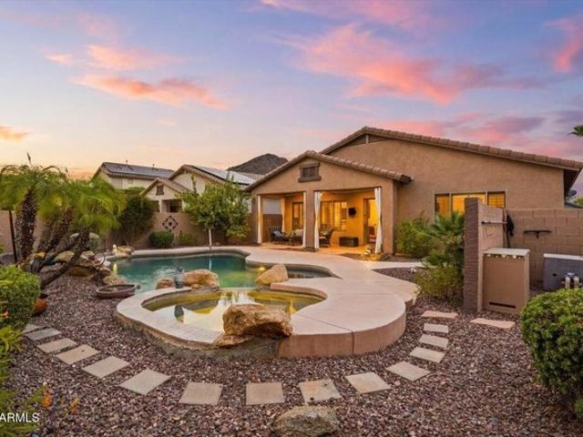 6446 W Maya Way, Phoenix, AZ 85083