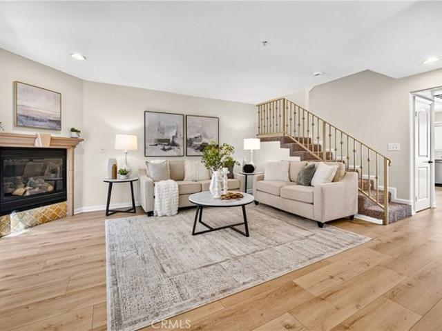 6446 Woodley Ave Unit 3, Lake Balboa, CA 91406