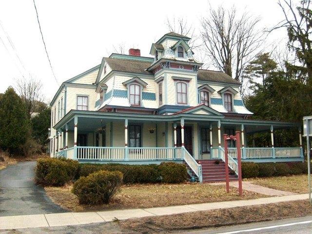 6447 Main St, Westport, NY 12993