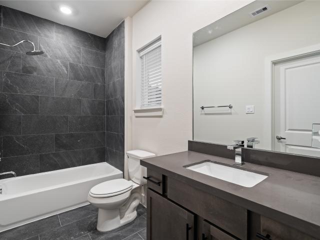 6447 Rena St, Houston, TX 77092 | MLS #60063