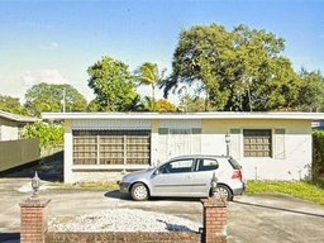 6447 SW 32nd St, Miami, FL 33155