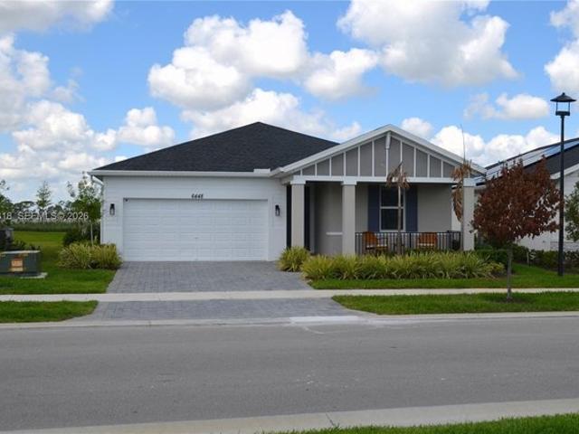 6448 NW Cloverdale Ave, Port Saint Lucie, FL 34987