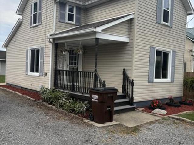 6449 Rouget Rd, Palmyra, MI 49268