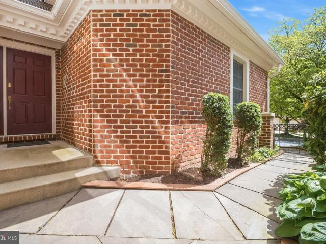 6440 Cloister Gate Drive